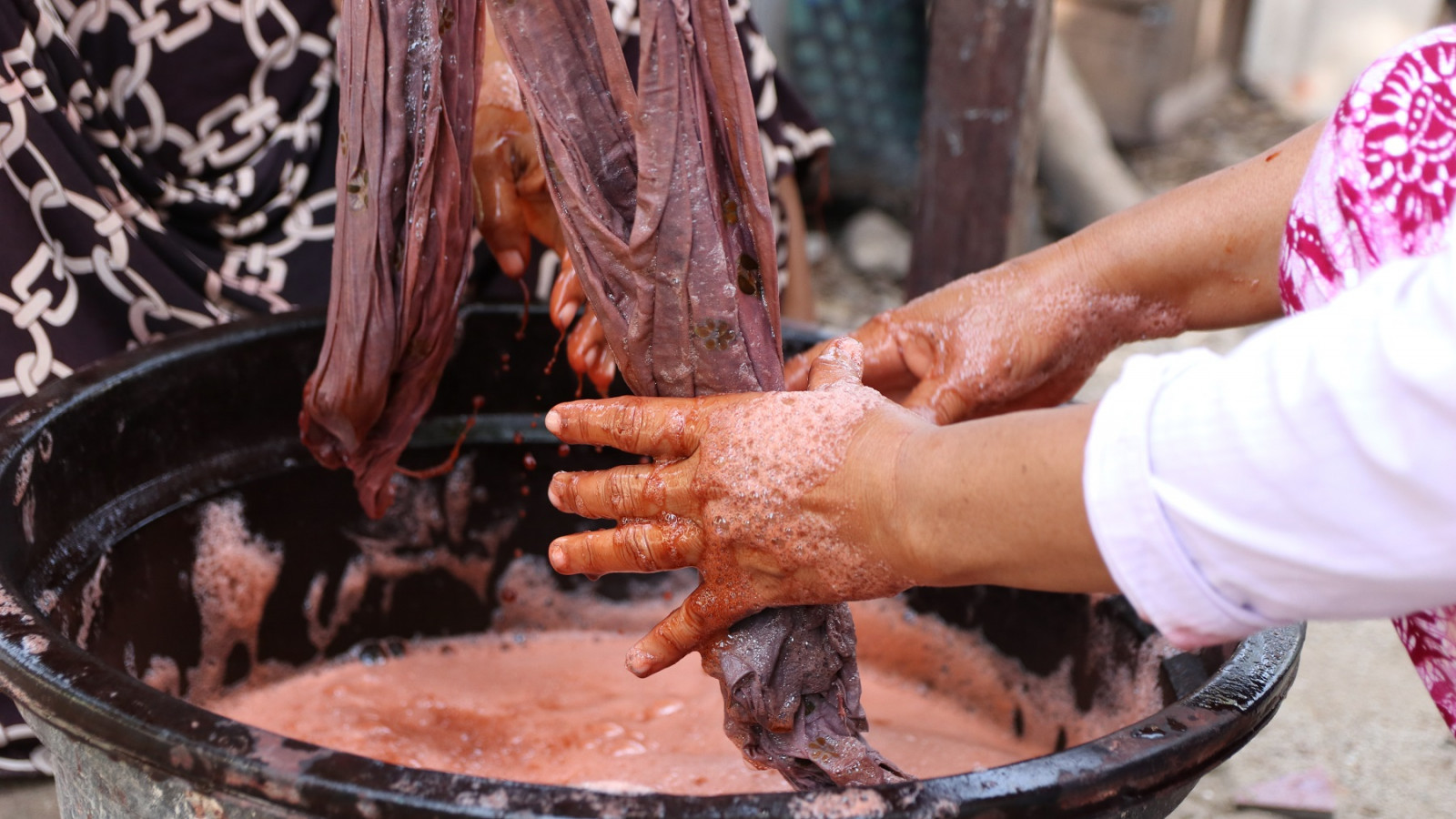 Simple Batik Wastewater Treatment | Solutions Catalog Kopernik Simple Batik Wastewater Treatment | Solutions Catalog Kopernik